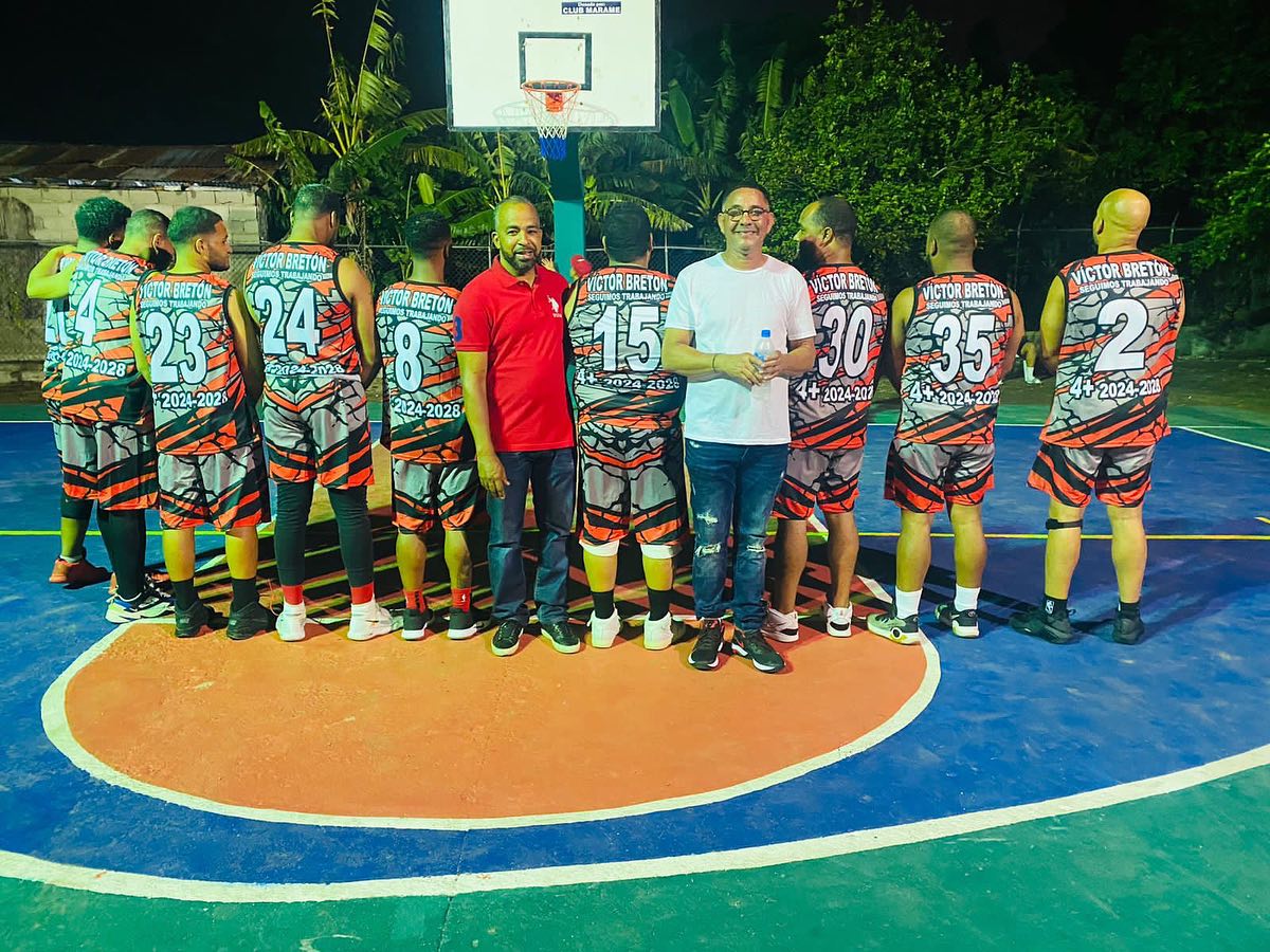 En apoyo al deporte. : Junta Distrital Canca La Reina